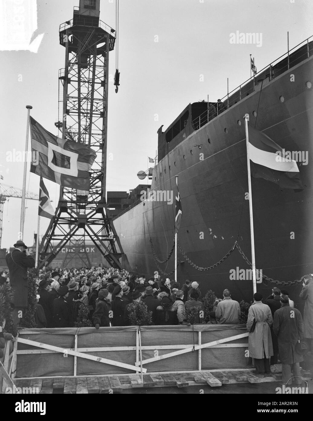 Motor tanker hi-res stock photography and images - Alamy