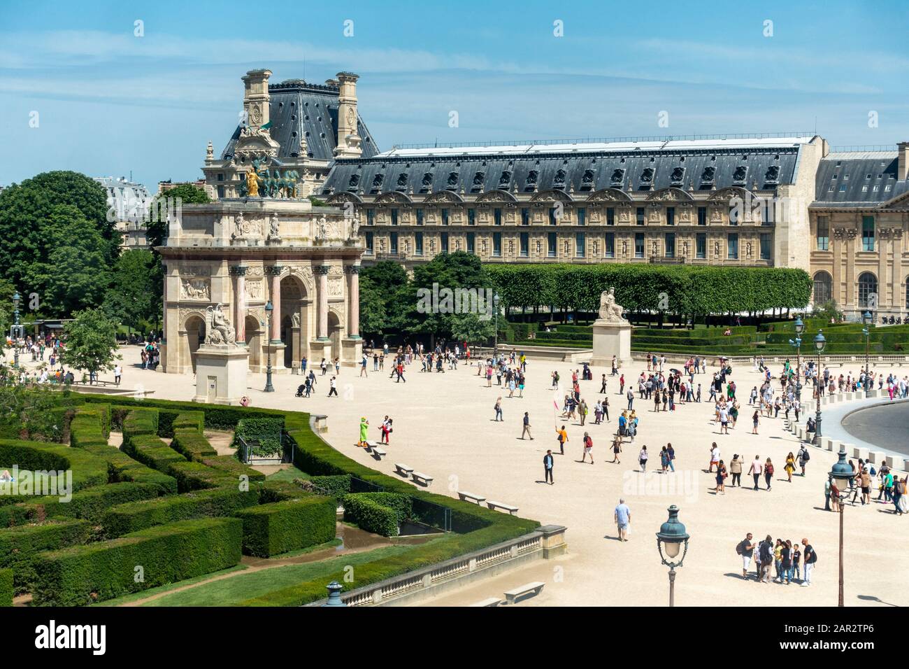 Elevated view of Arc de Triomphe du Carrousel and Cour Napoléon, with ...
