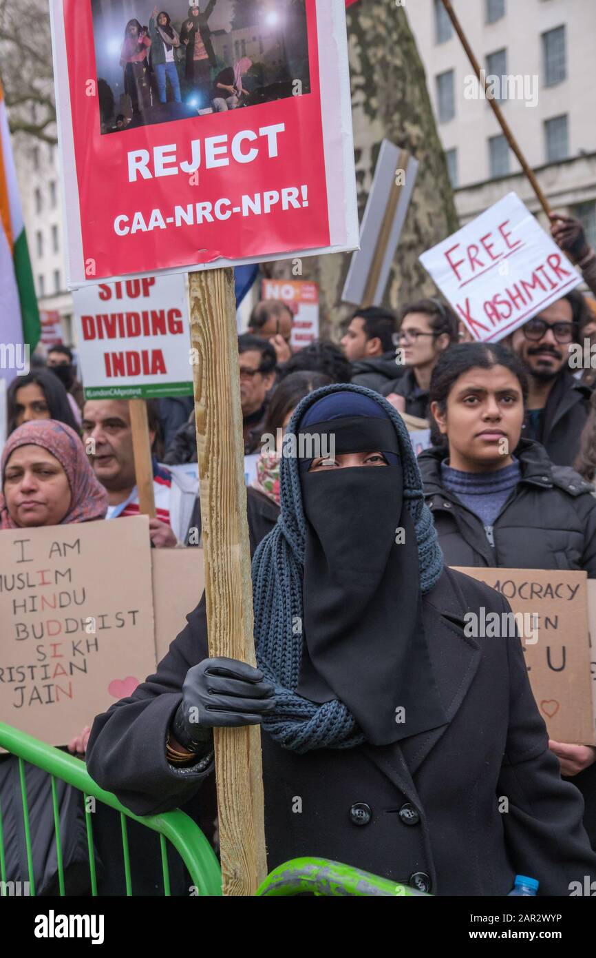 London, UK. 25th January 2020. A rally at Downing St supports the huge ...