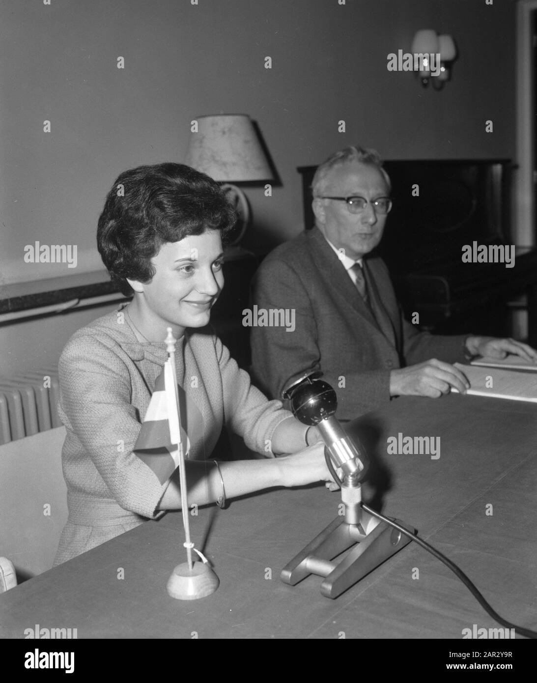 Press conference of Anneke Beekman in Maastricht Date: December 3, 1961 ...