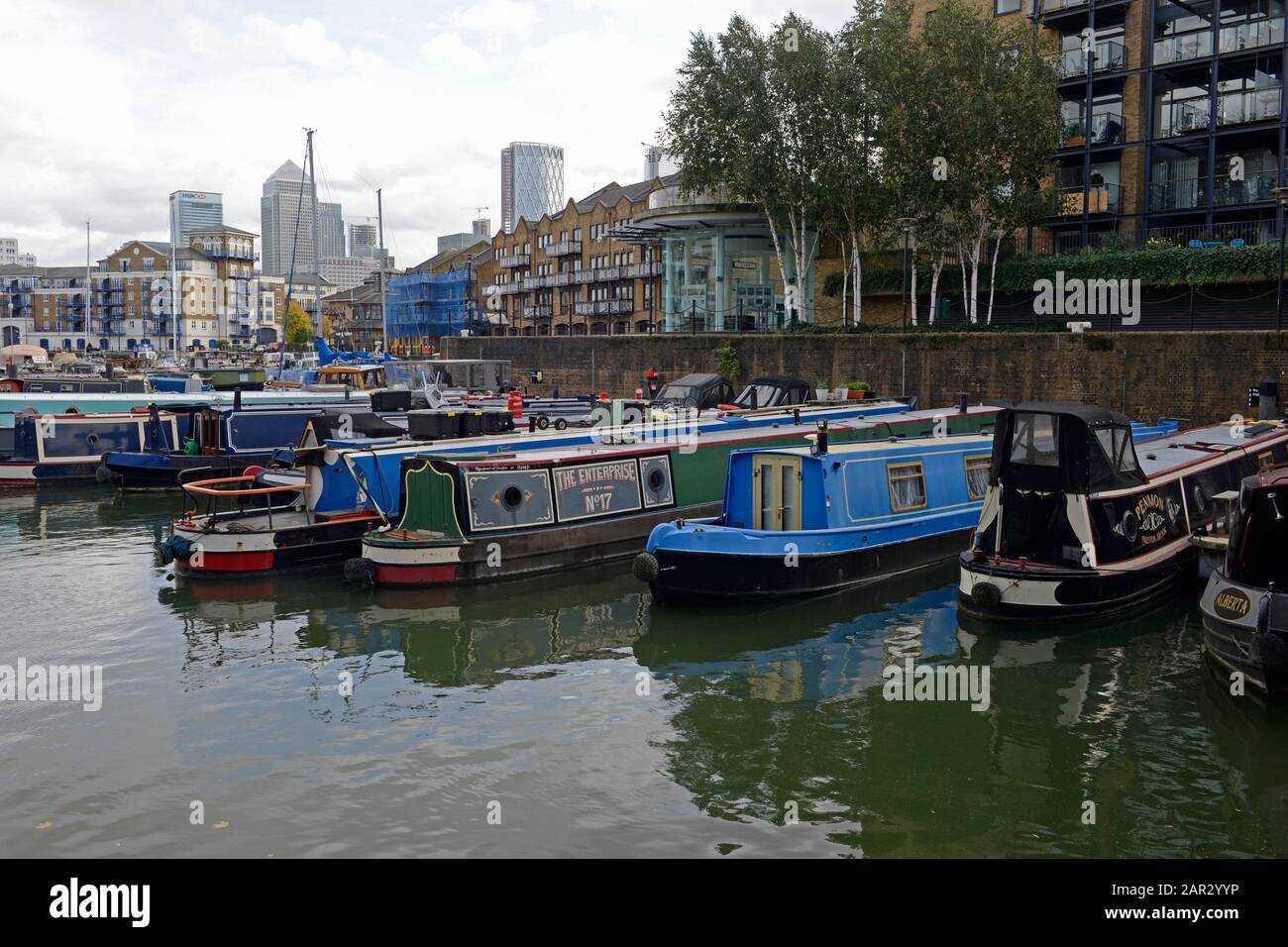 Residential mooring hi-res stock photography and images - Alamy
