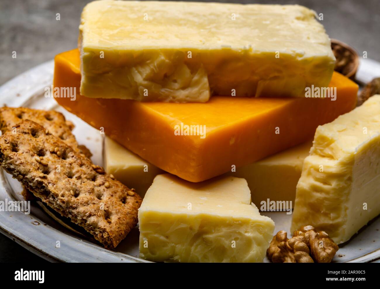 Lancashire cheese and crackers hi-res stock photography and images - Alamy