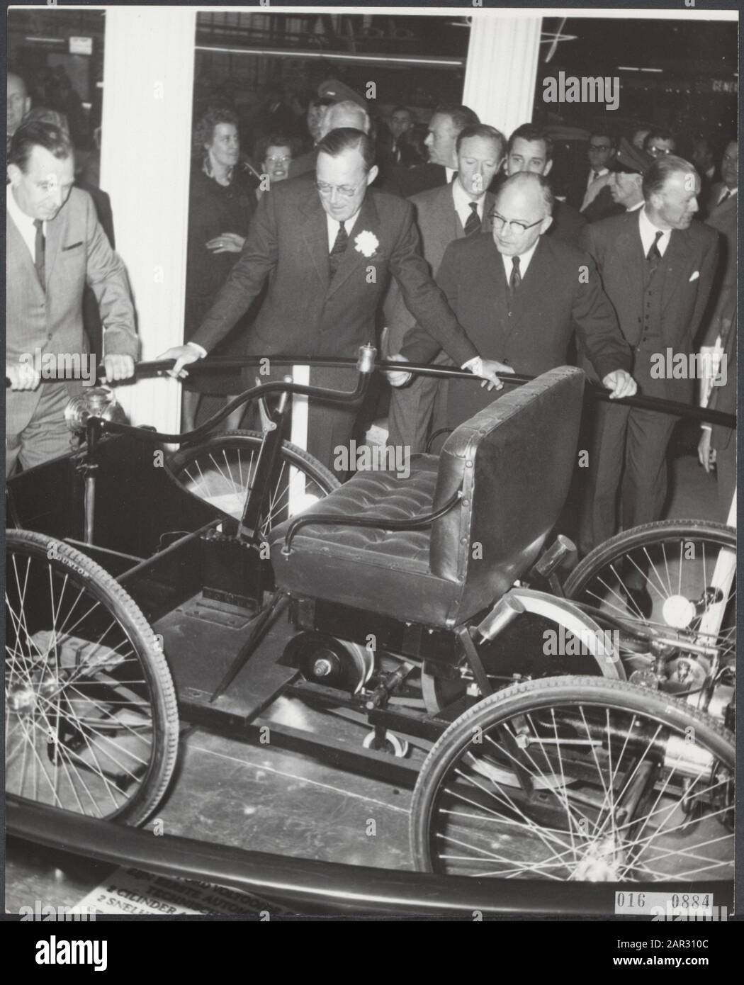 royal house, princes, visits, exhibitions, cars, history, Bernhard ...