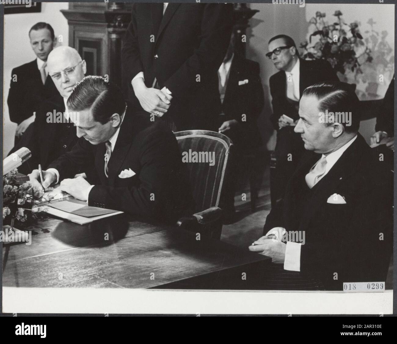 Prince claus signs hi-res stock photography and images - Alamy