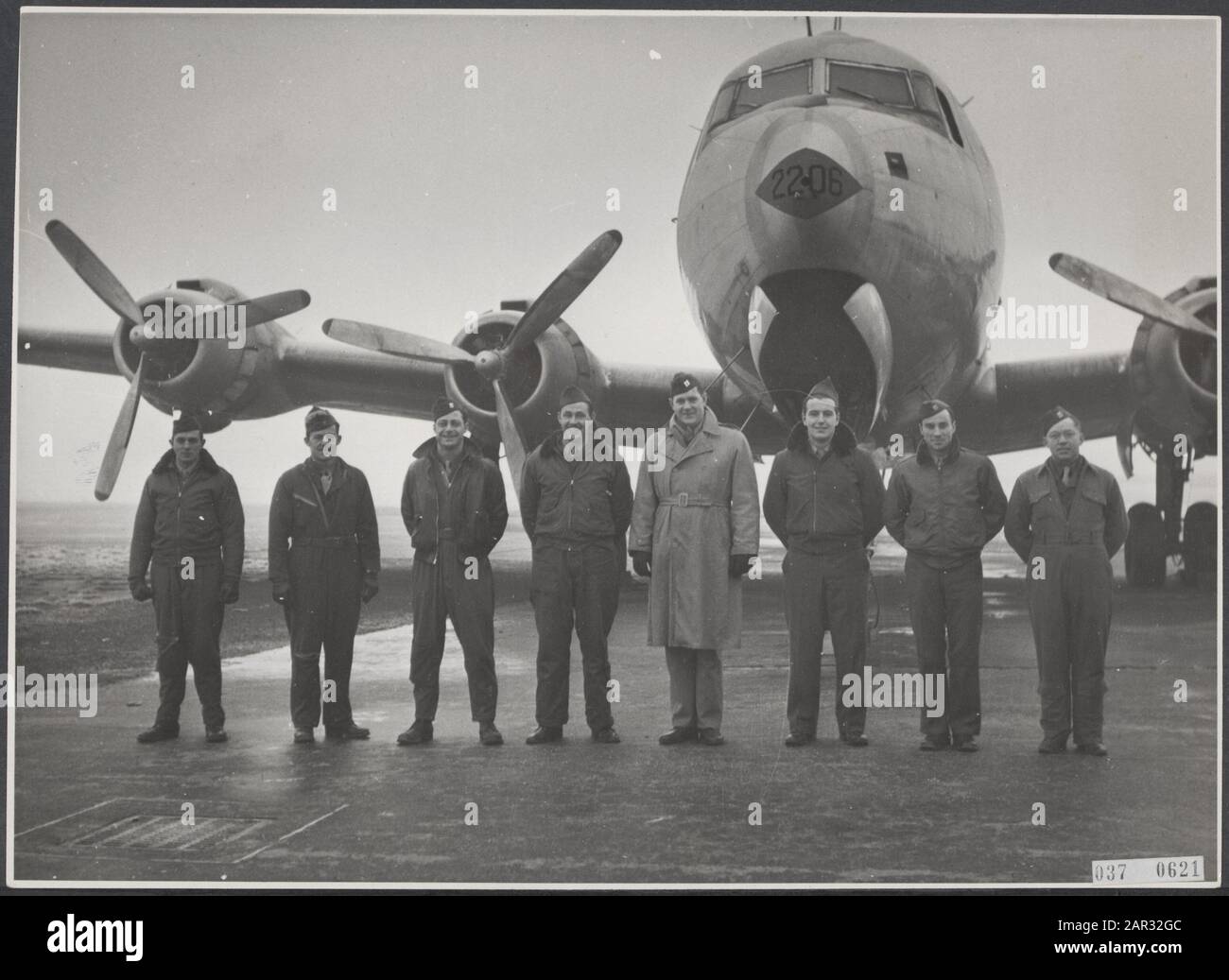 Images from the K.L.M. training This is the team of American ...