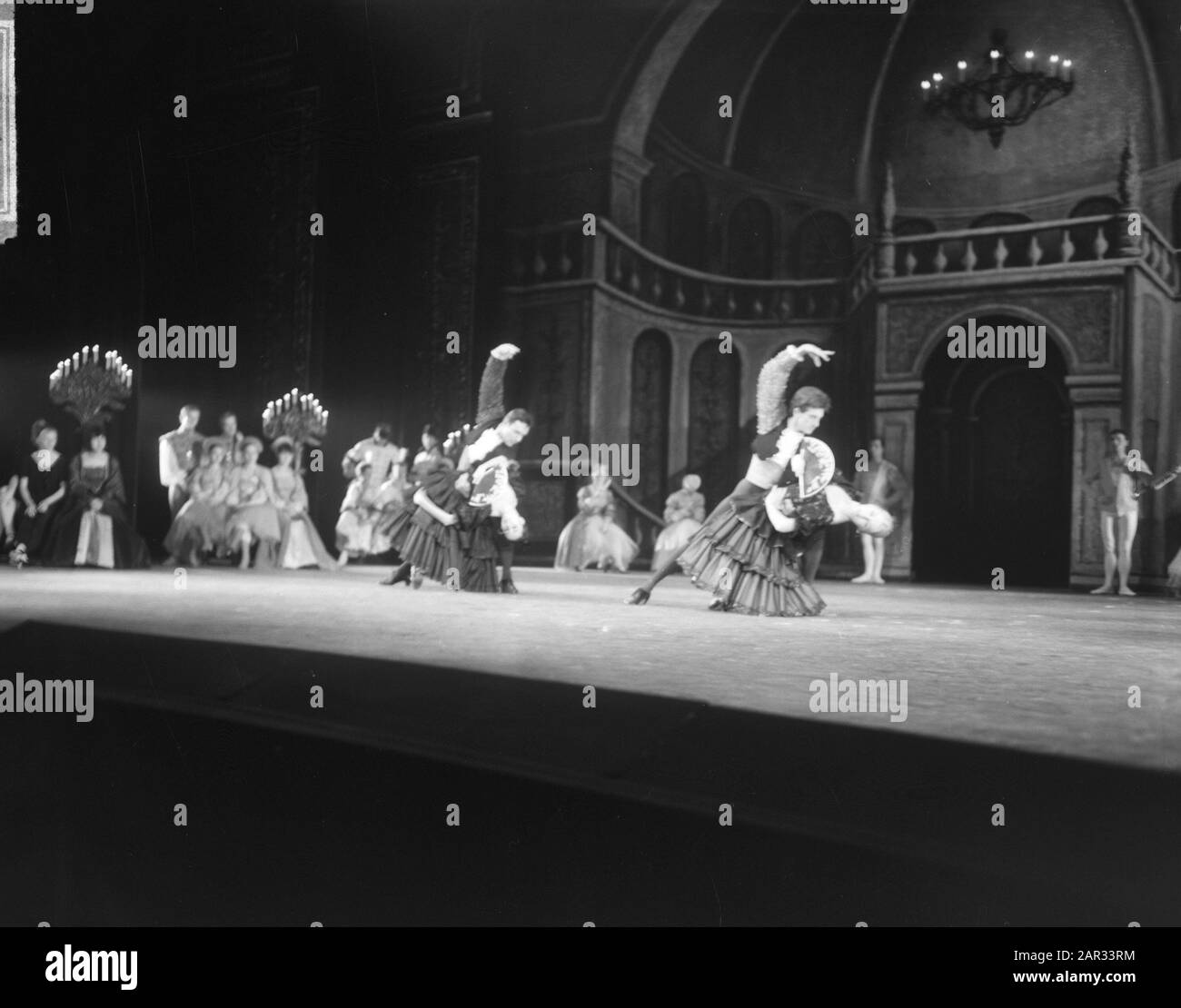 Premiere van Het Swan Lake by National Ballet at Apeldoorn, scene Date ...