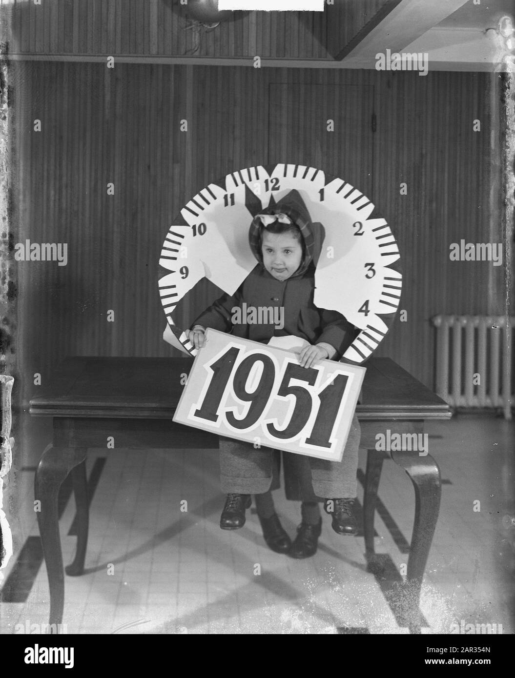 New years clock hi-res stock photography and images - Alamy