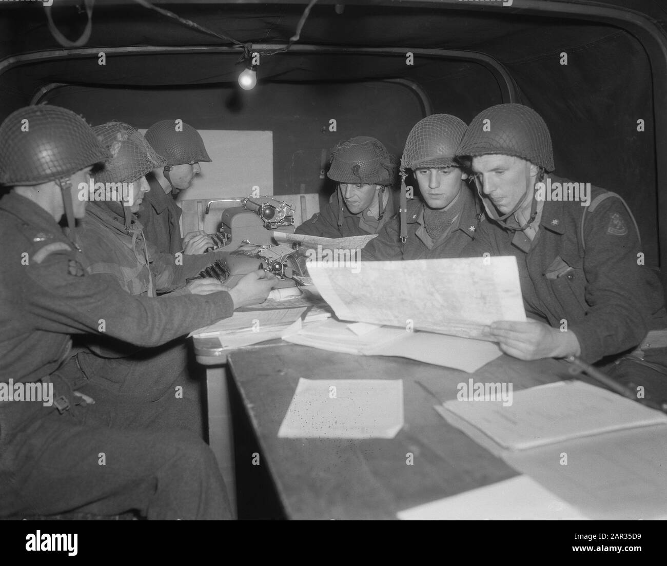 Muring explanation press hi-res stock photography and images - Alamy