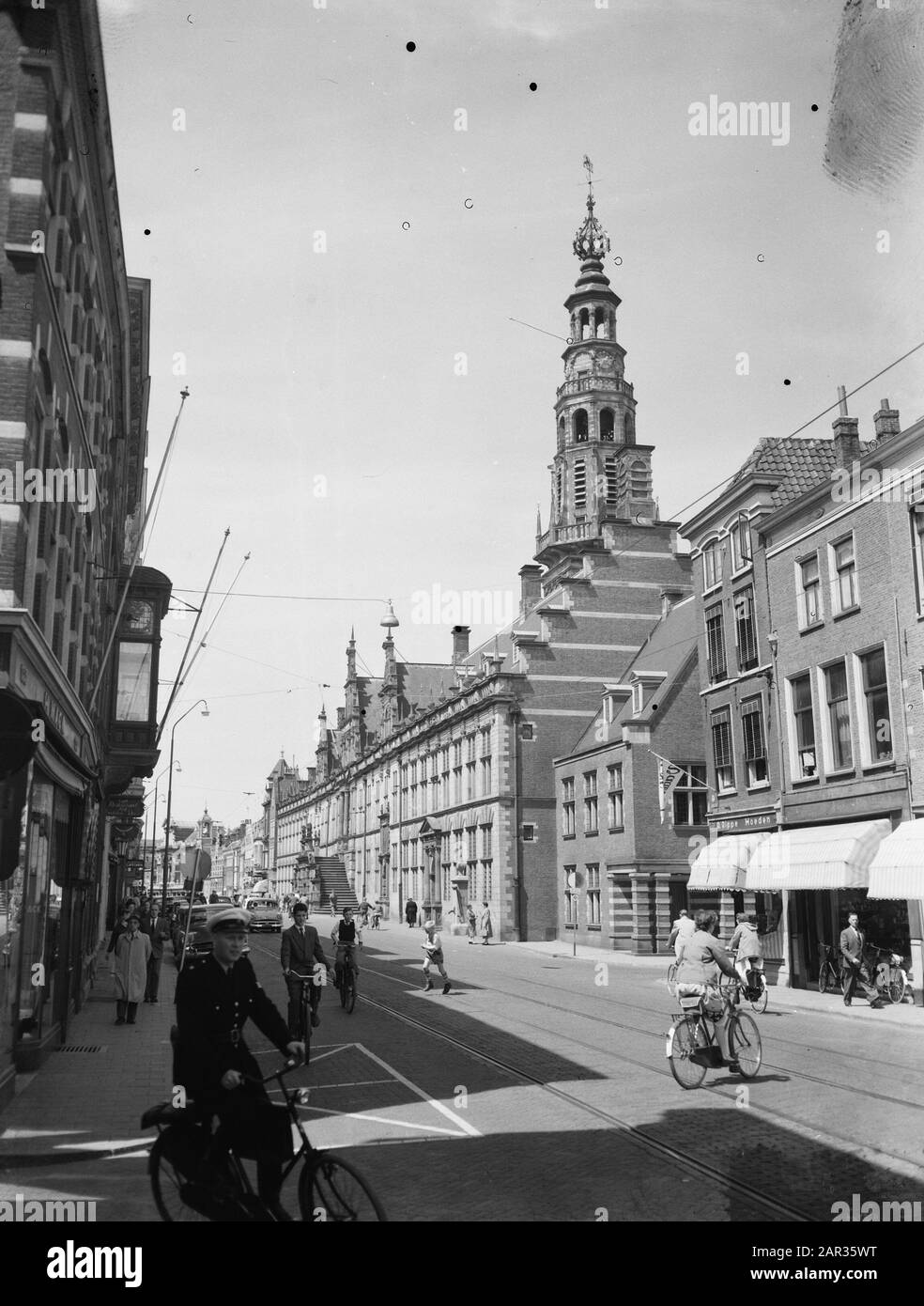 City hall cultural landscape Black and White Stock Photos & Images - Alamy