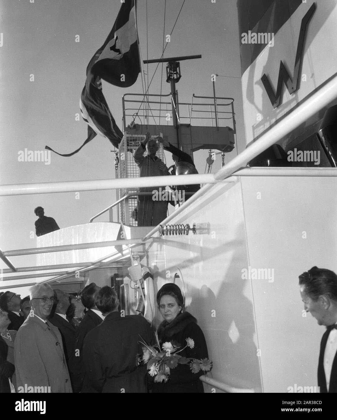 Tewaterlating motor ship Karin Winther, built by the Zaanlandse ...