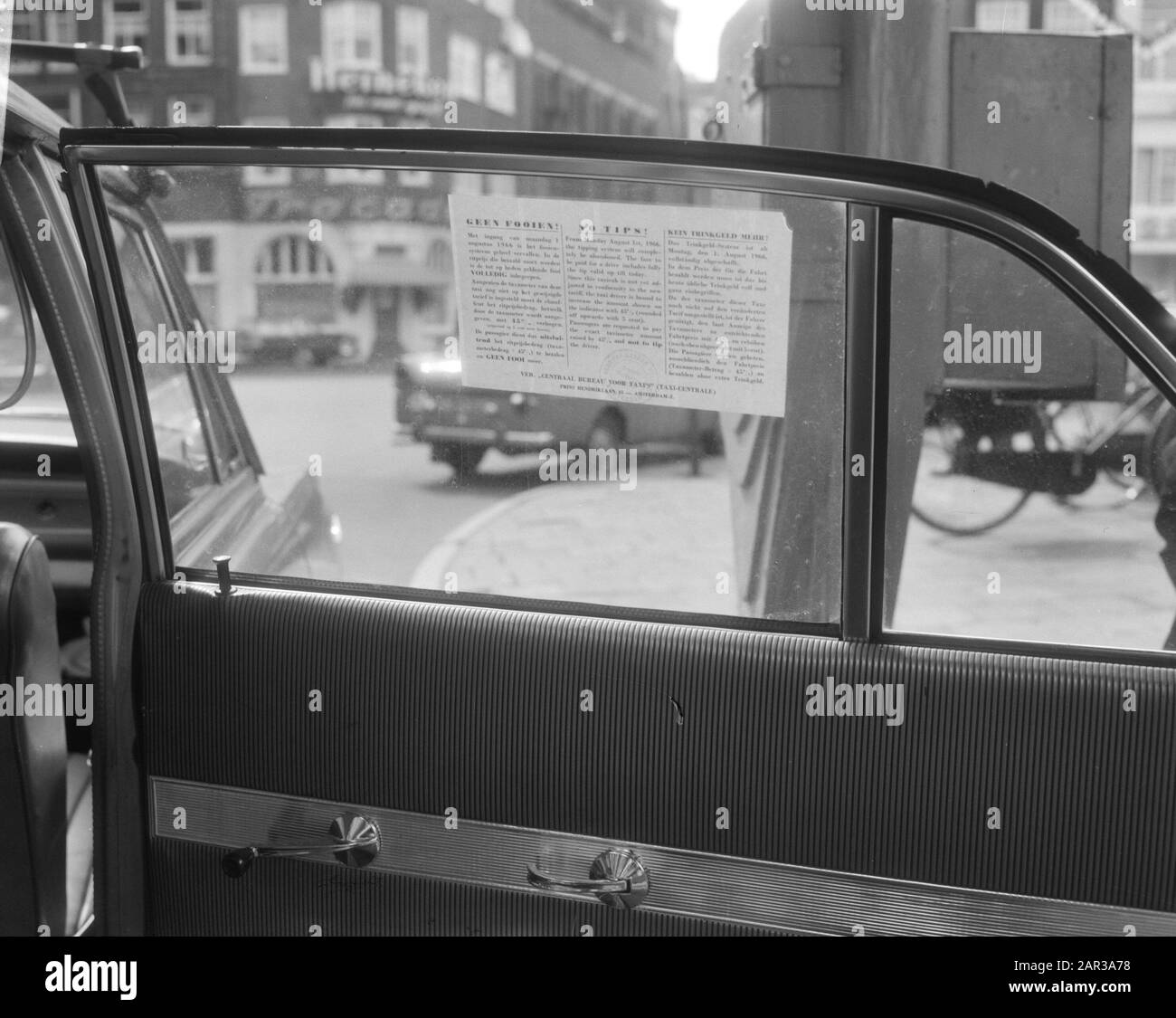 No more tips at taxi (posters) Date: August 1, 1966 Keywords: posters ...