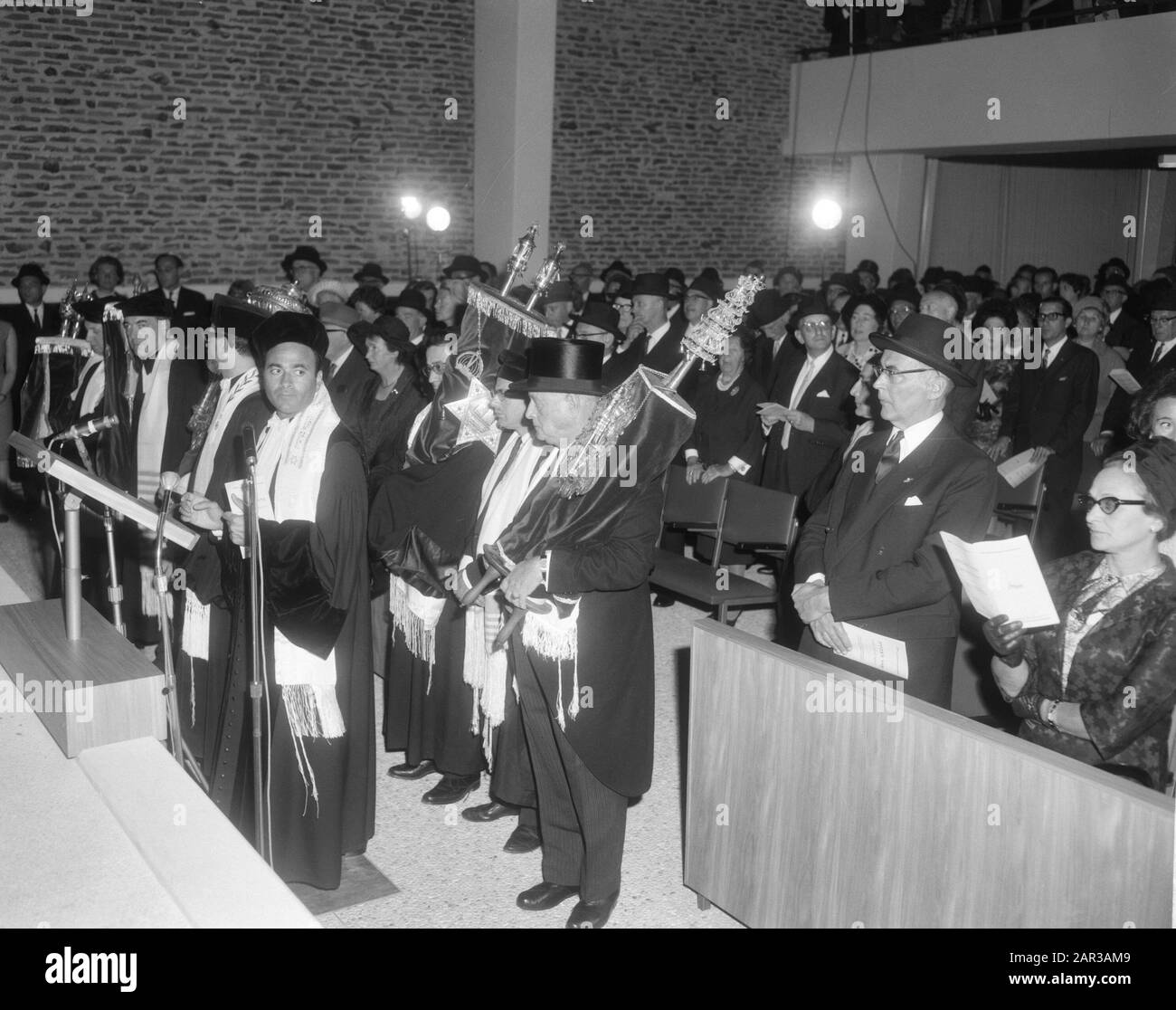 The liberal jewish synagogue hi-res stock photography and images - Alamy