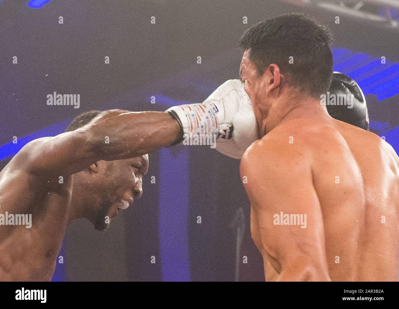 Universum mexico hi-res stock photography and images - Alamy