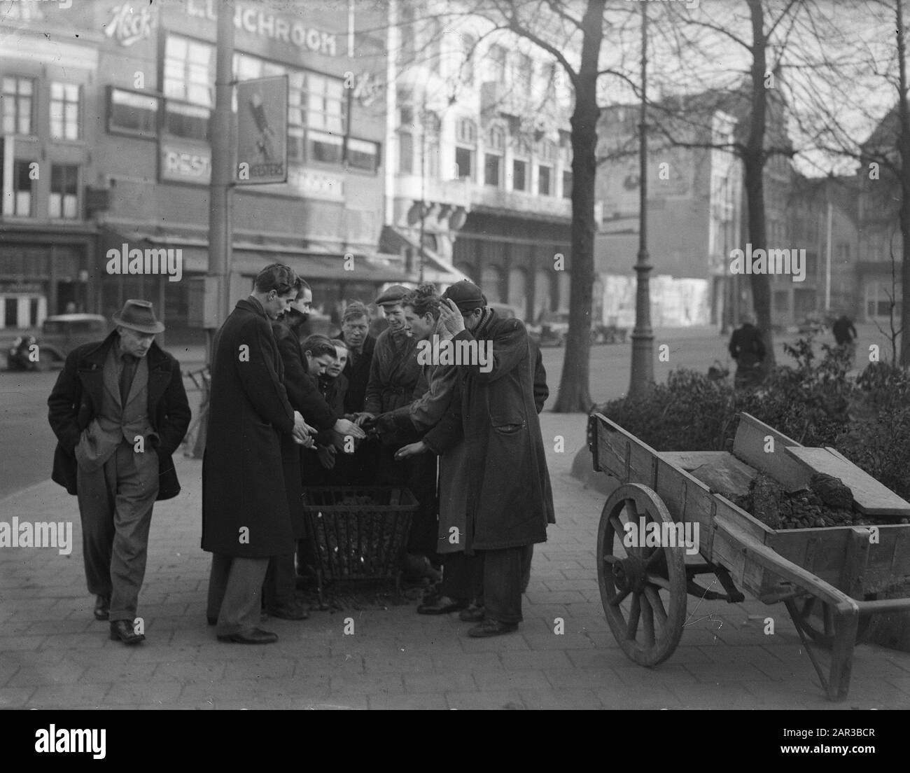 20 december 1946 hi-res stock photography and images - Alamy