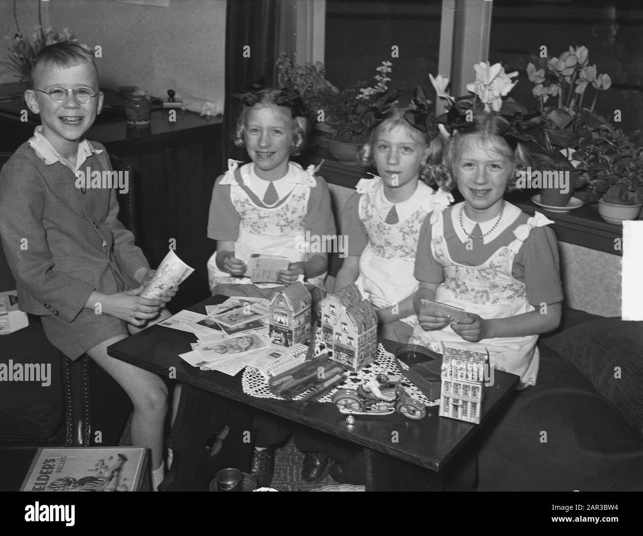 6 february 1951 hi-res stock photography and images - Alamy