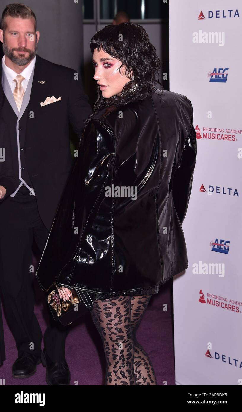 Year honoring aerosmith hi-res stock photography and images - Alamy