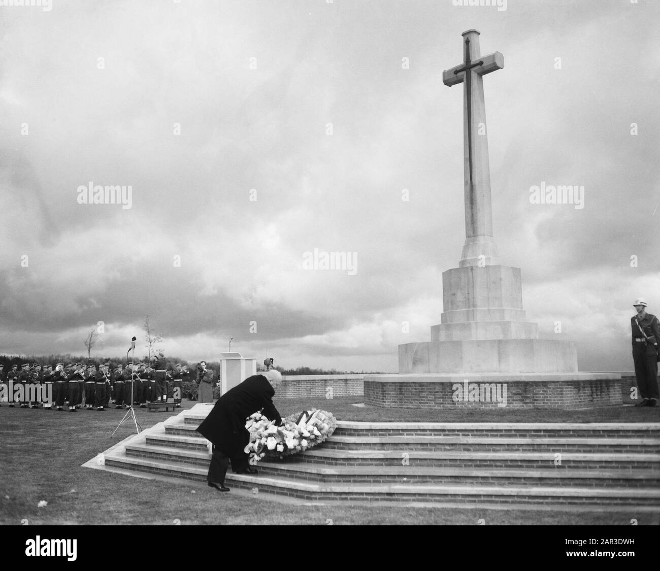 500 canadians hi-res stock photography and images - Alamy