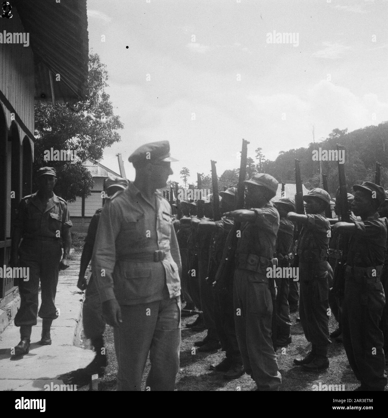 Dutch new guinea soldiers hi-res stock photography and images - Alamy