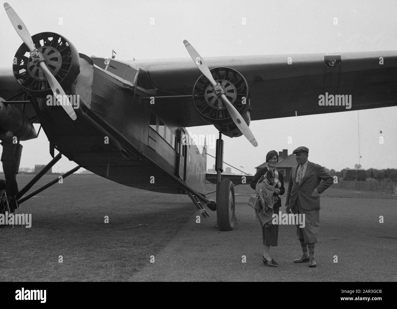 Three engine hi-res stock photography and images - Alamy