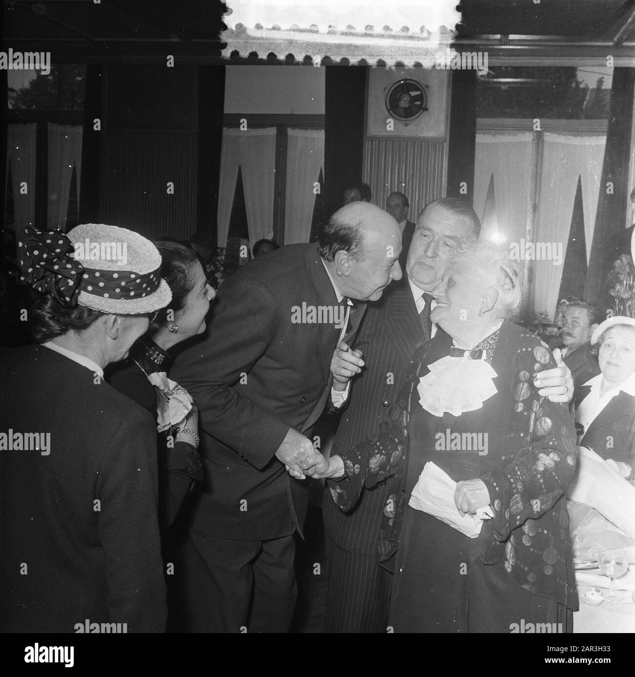 90 years old hi-res stock photography and images - Alamy