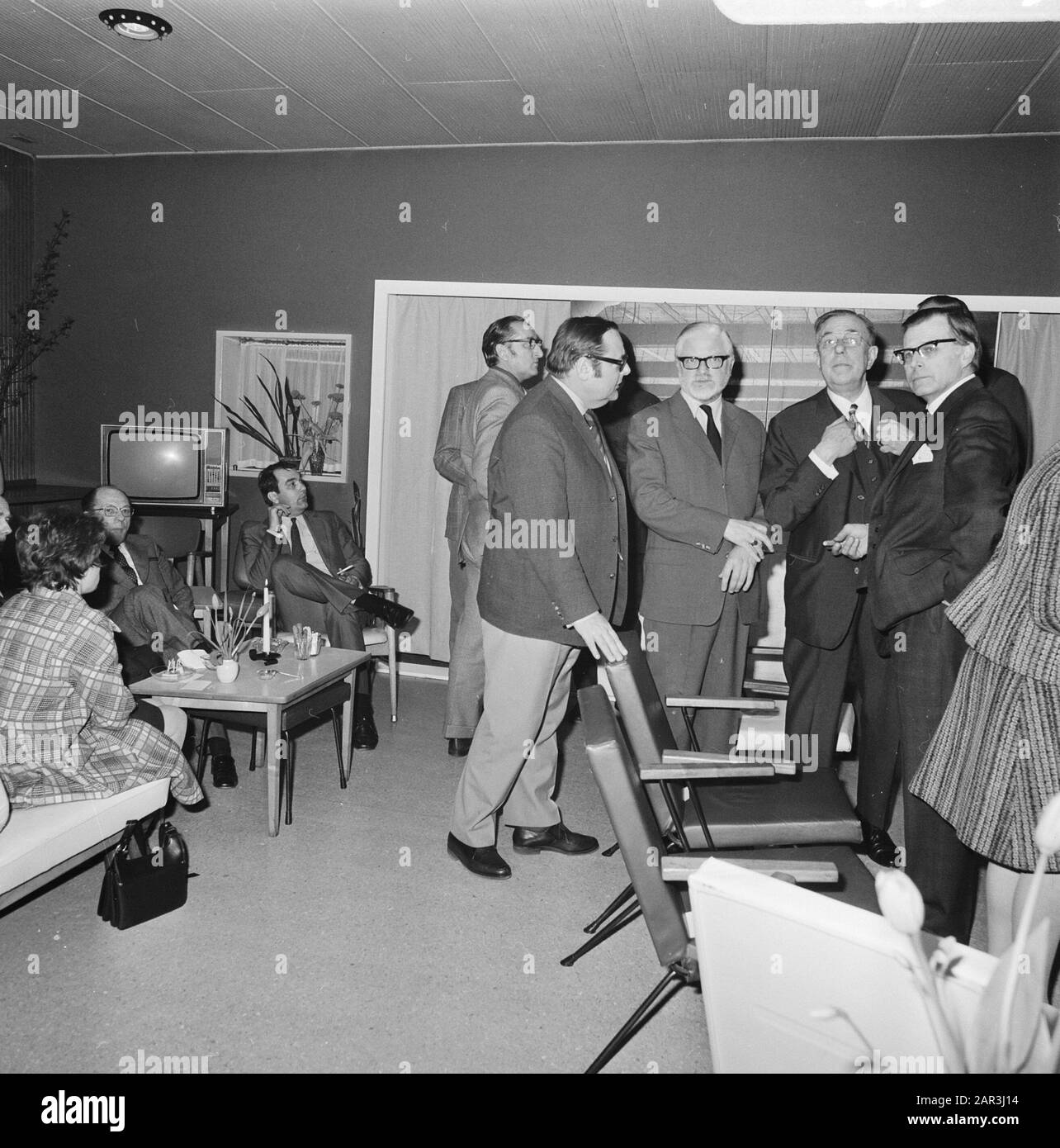 Transfer operating room Black and White Stock Photos & Images - Alamy