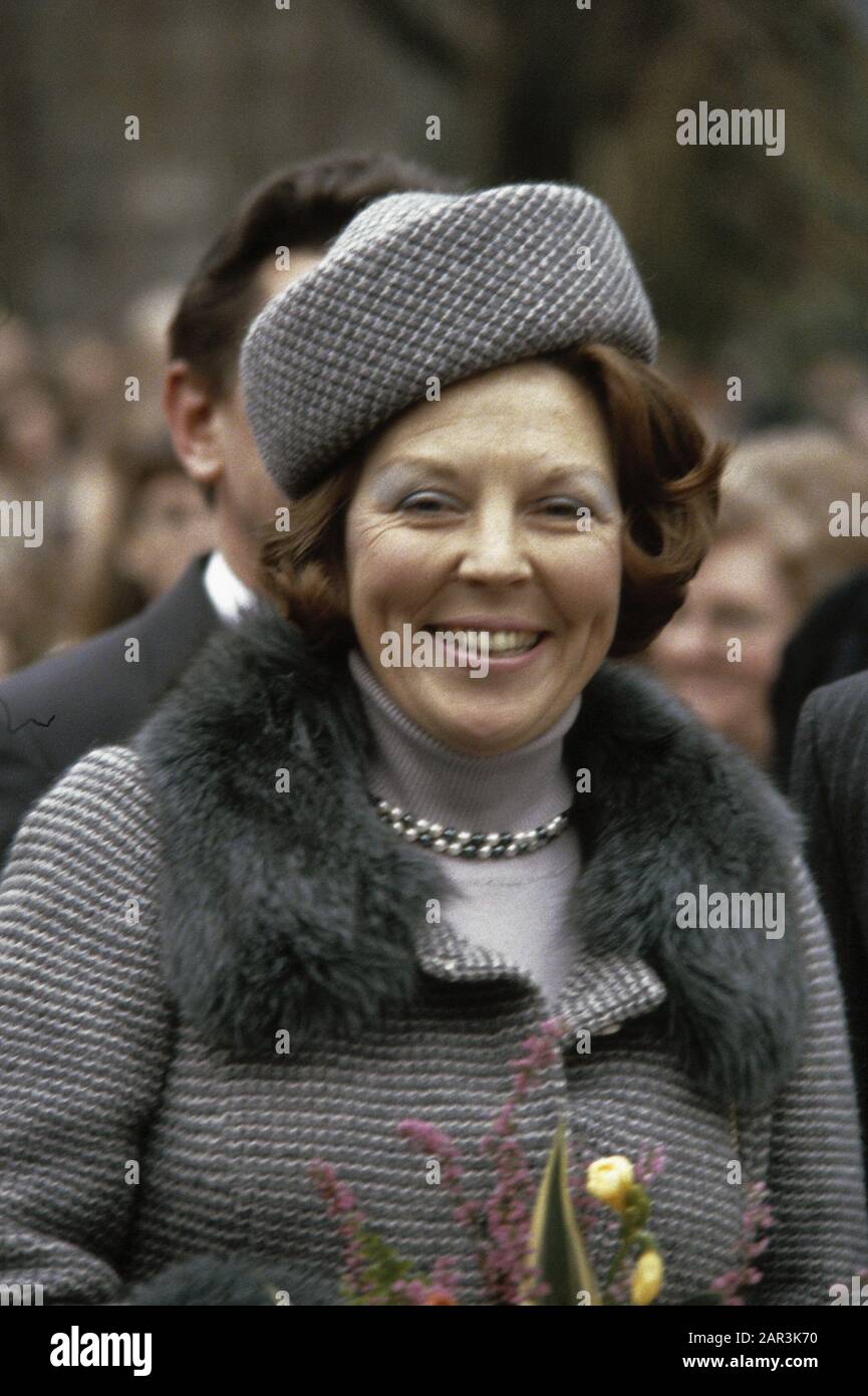 1980 princess beatrix hi-res stock photography and images - Alamy