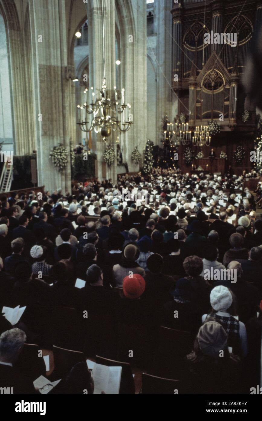Baptism Prince Johan Friso in Utrecht; Overview Date: December 28, 1968 ...