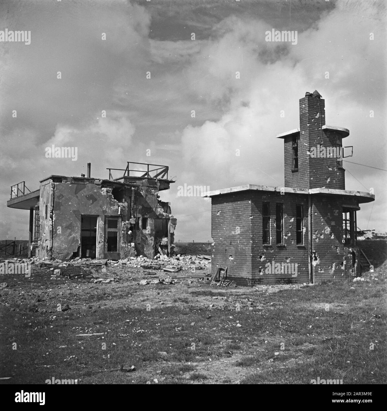 Front North-East Netherlands: Groningen-Friesland Friesland. Destroyed ...