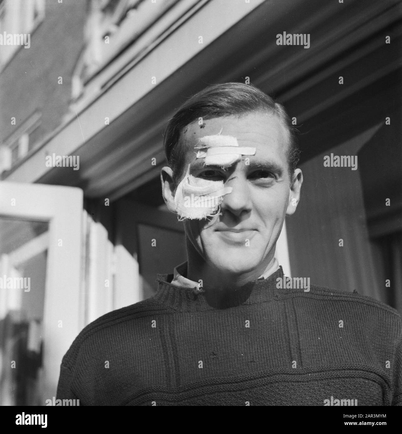 War wound eye hi-res stock photography and images - Alamy