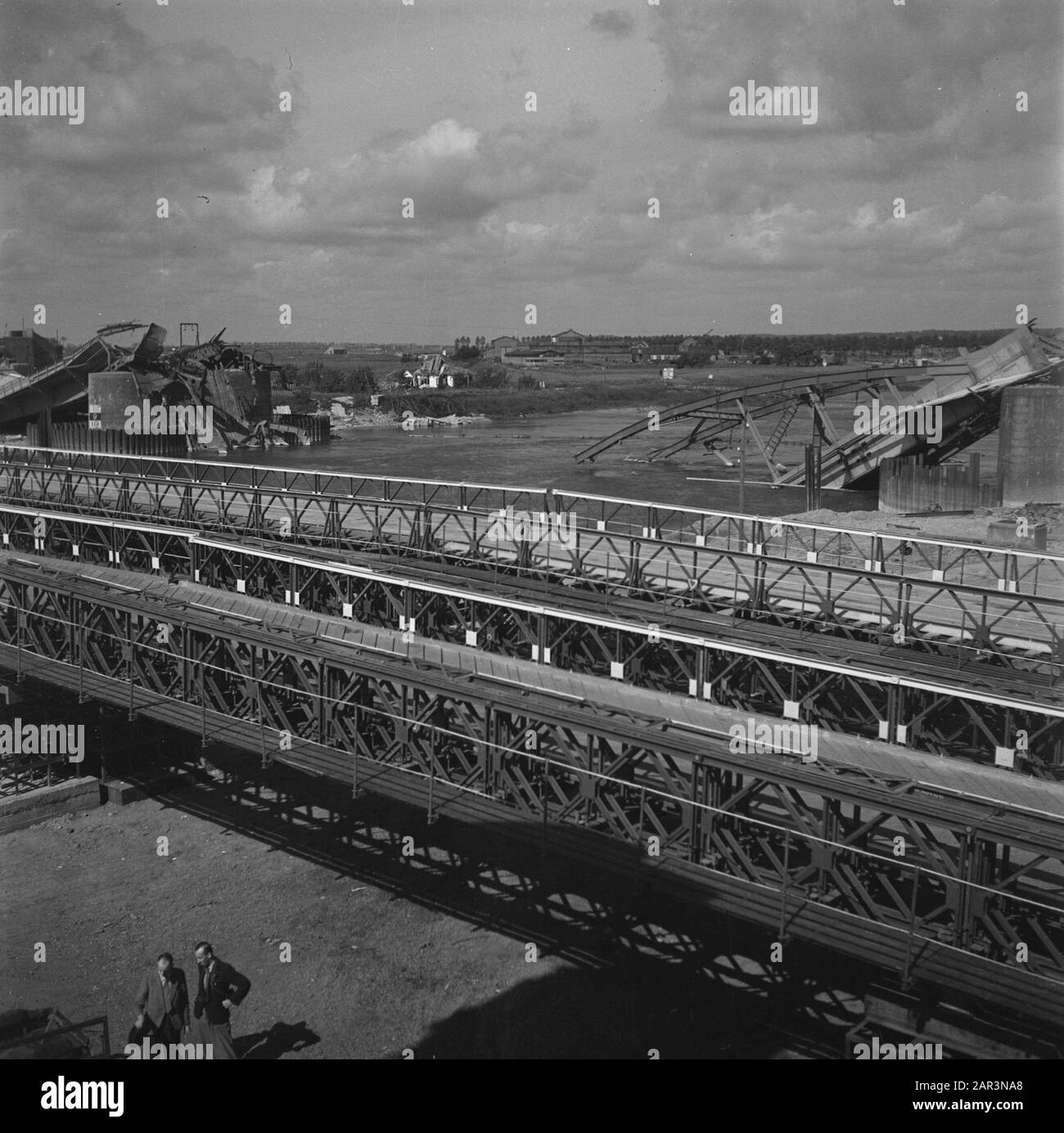 Recovery: Arnhem A Bailey bridge serves as a replacement for the Rhine ...