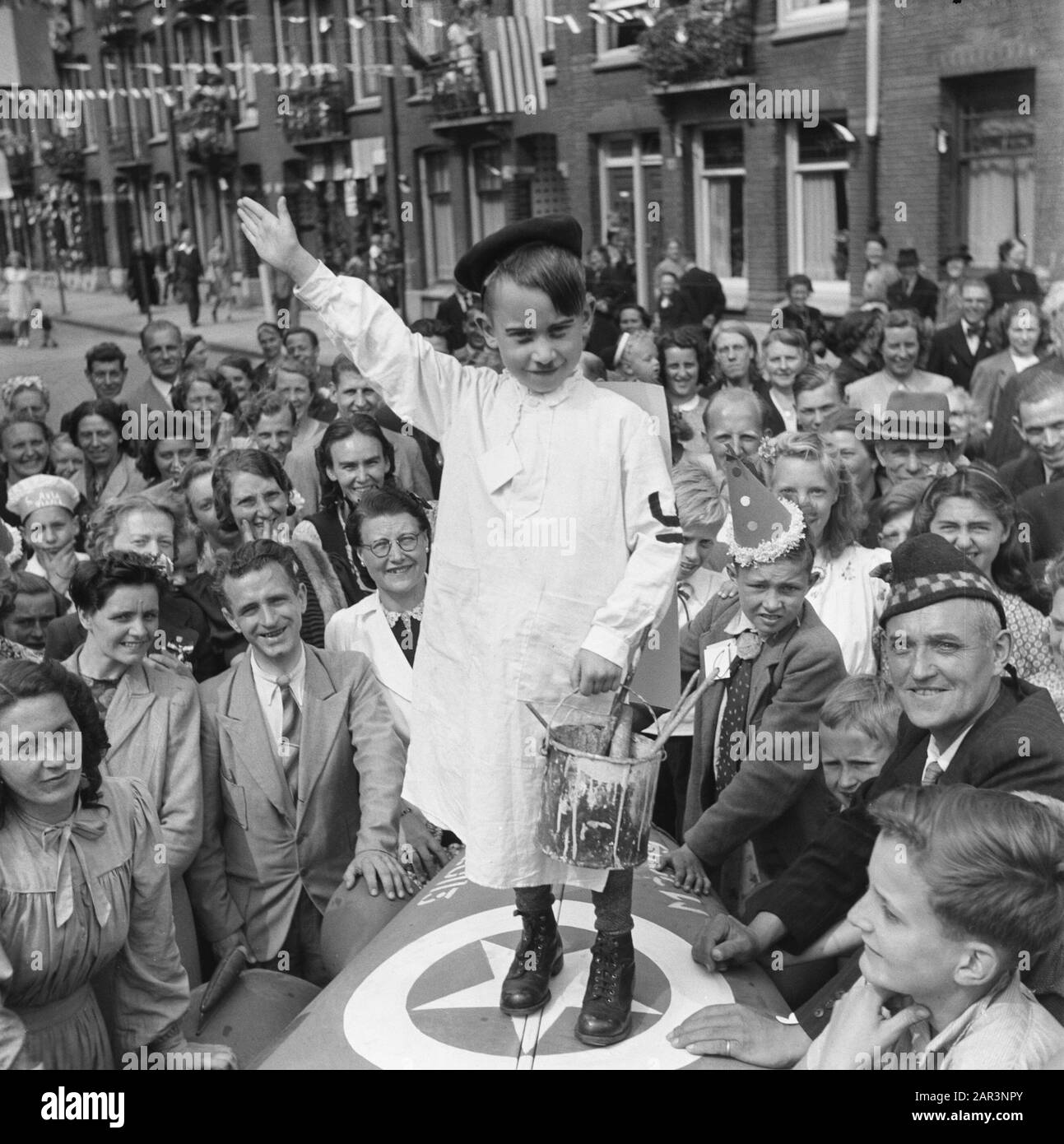 Folk entertainment in Amsterdam. Rep. of the various festivities after ...