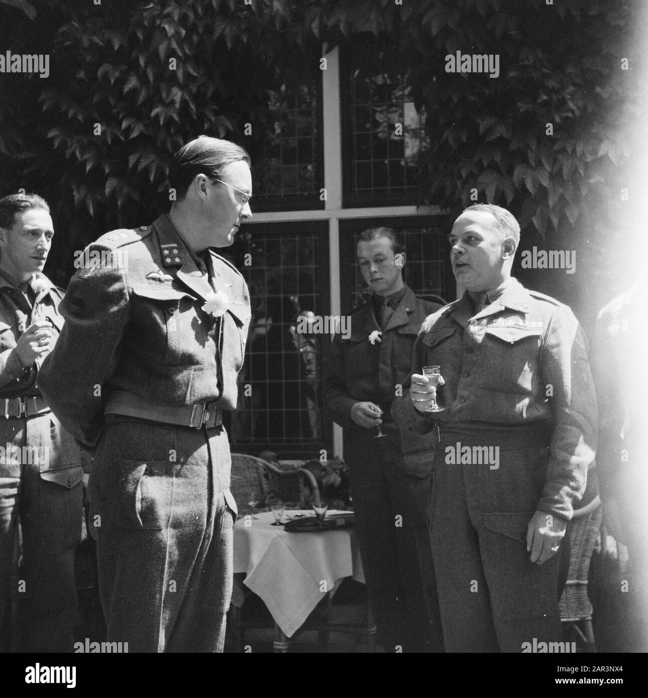 In june 1945 officers hi-res stock photography and images - Alamy