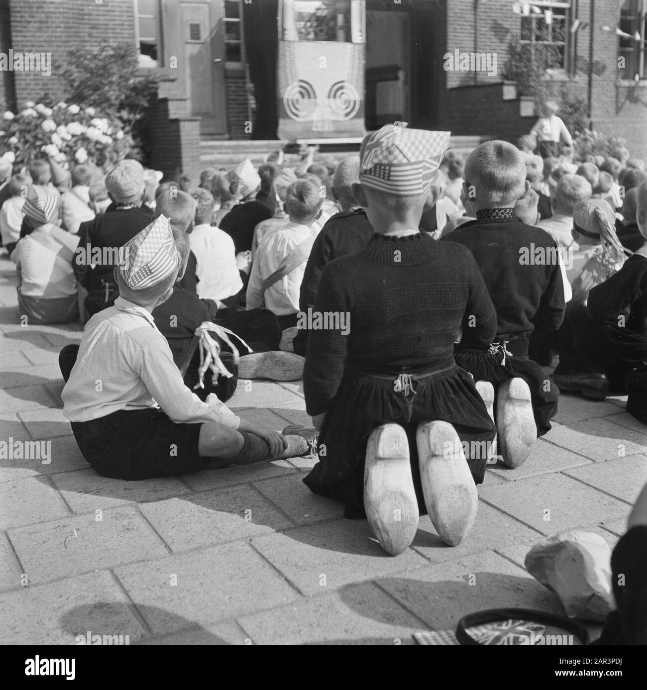 Volendam (the Netherlands), Festivities July 1945 (Liberation WW2 ...