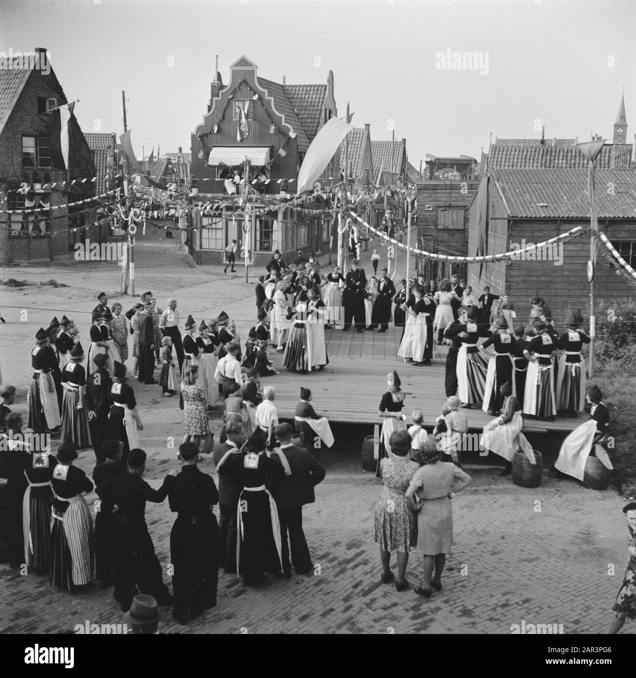 Liberation day holland 1945 hi-res stock photography and images - Alamy