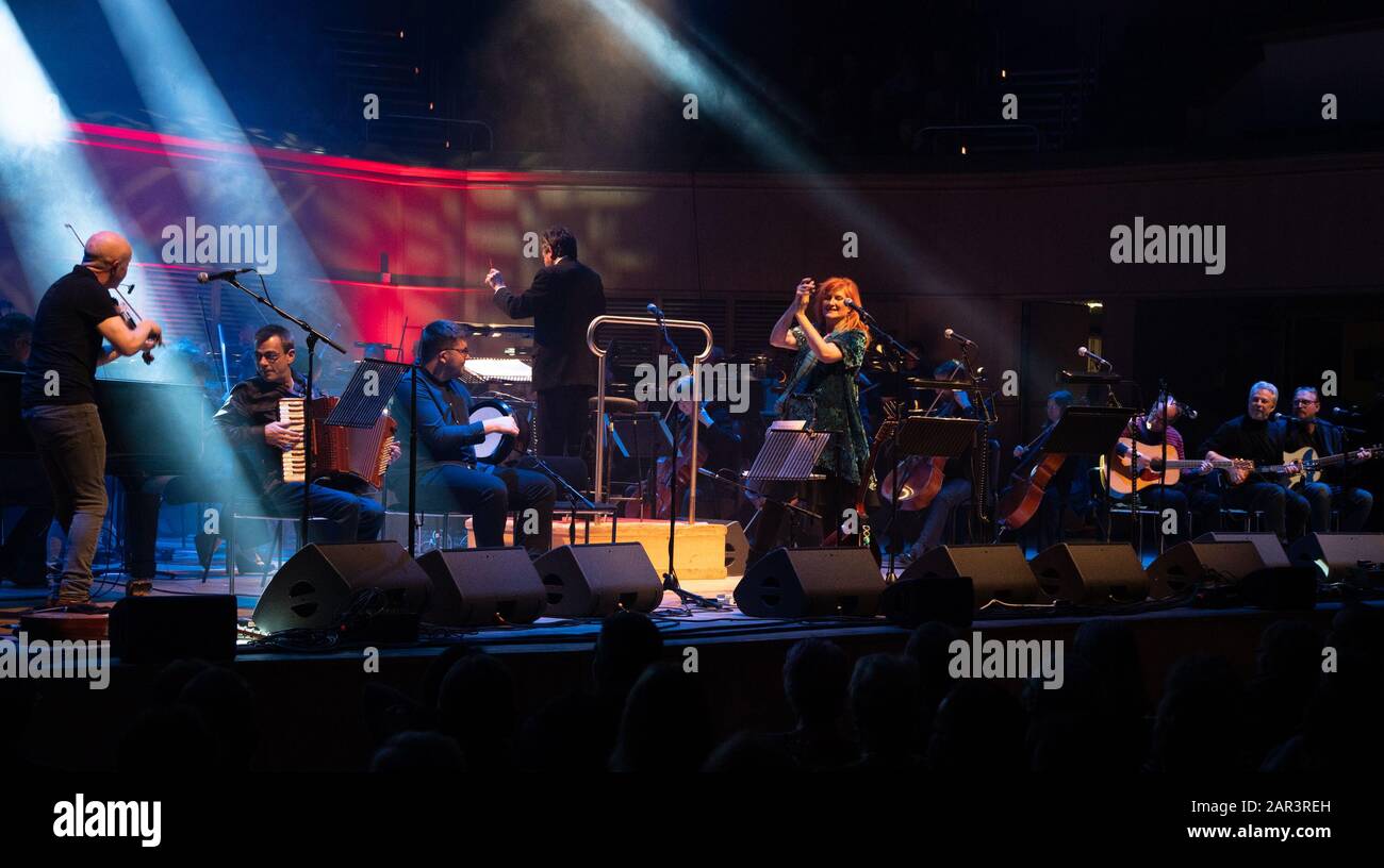Eddi reader 2020 hi-res stock photography and images - Alamy