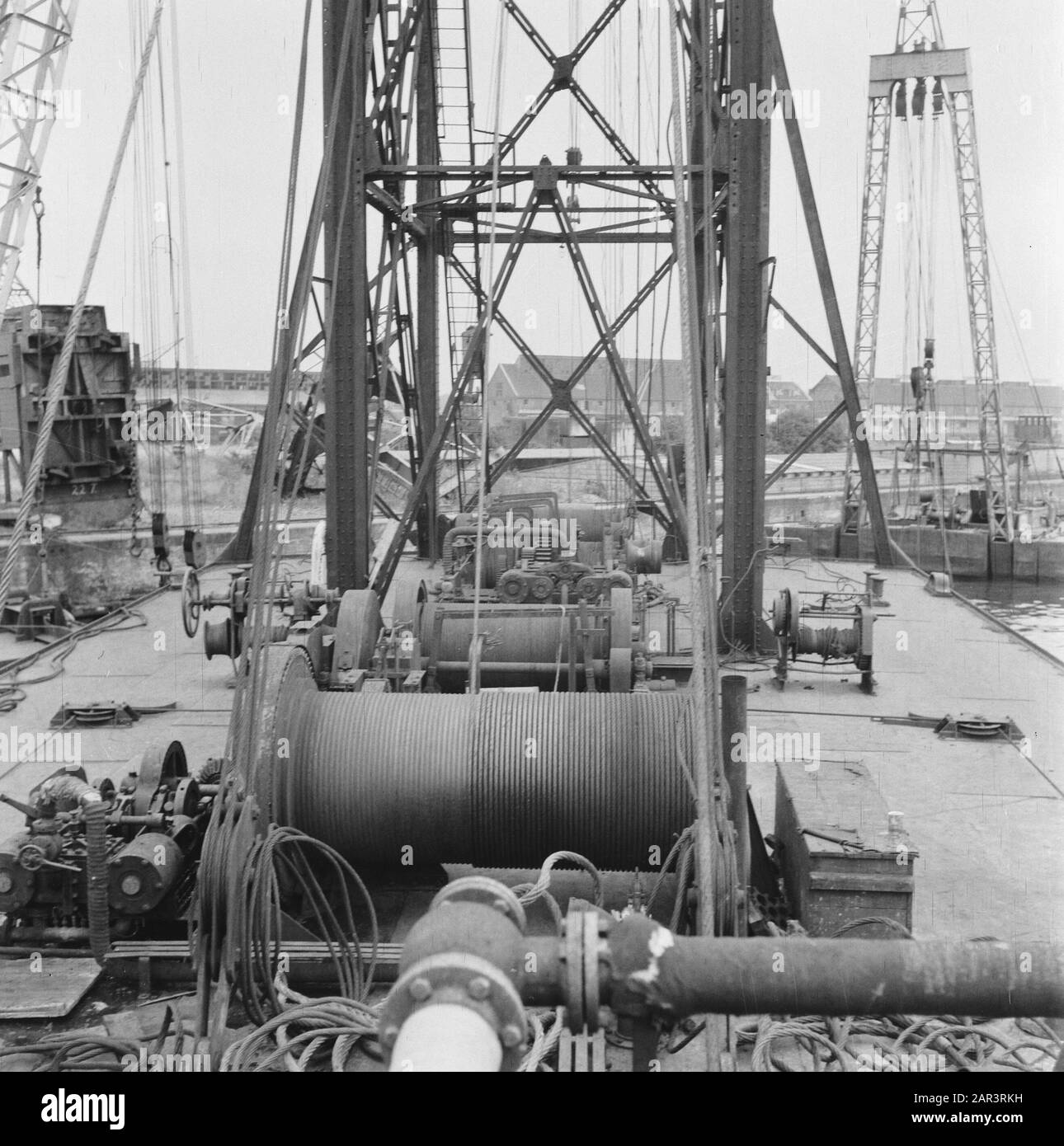 Repair assessment Black and White Stock Photos & Images - Alamy