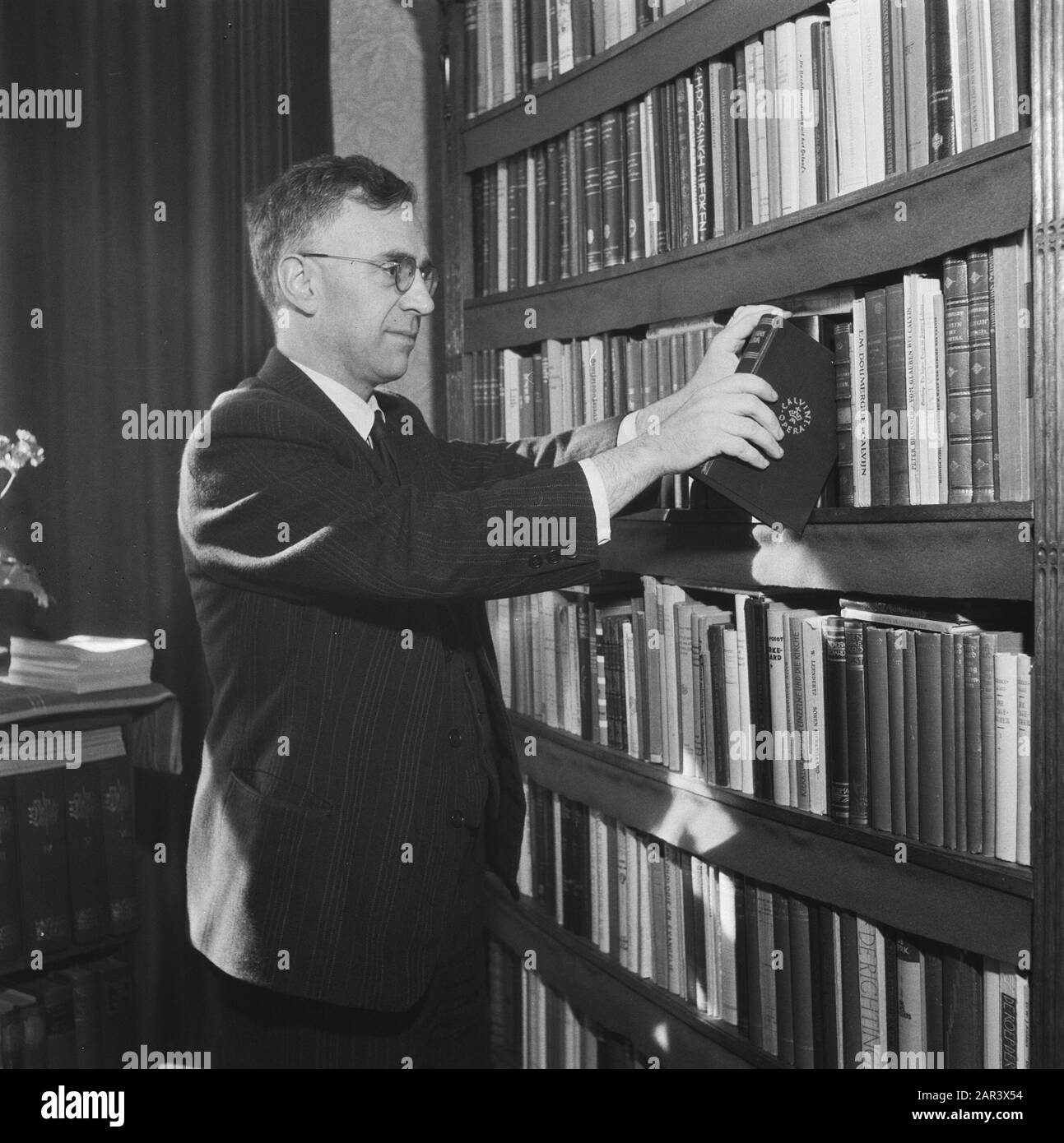 Buskes hi-res stock photography and images - Alamy