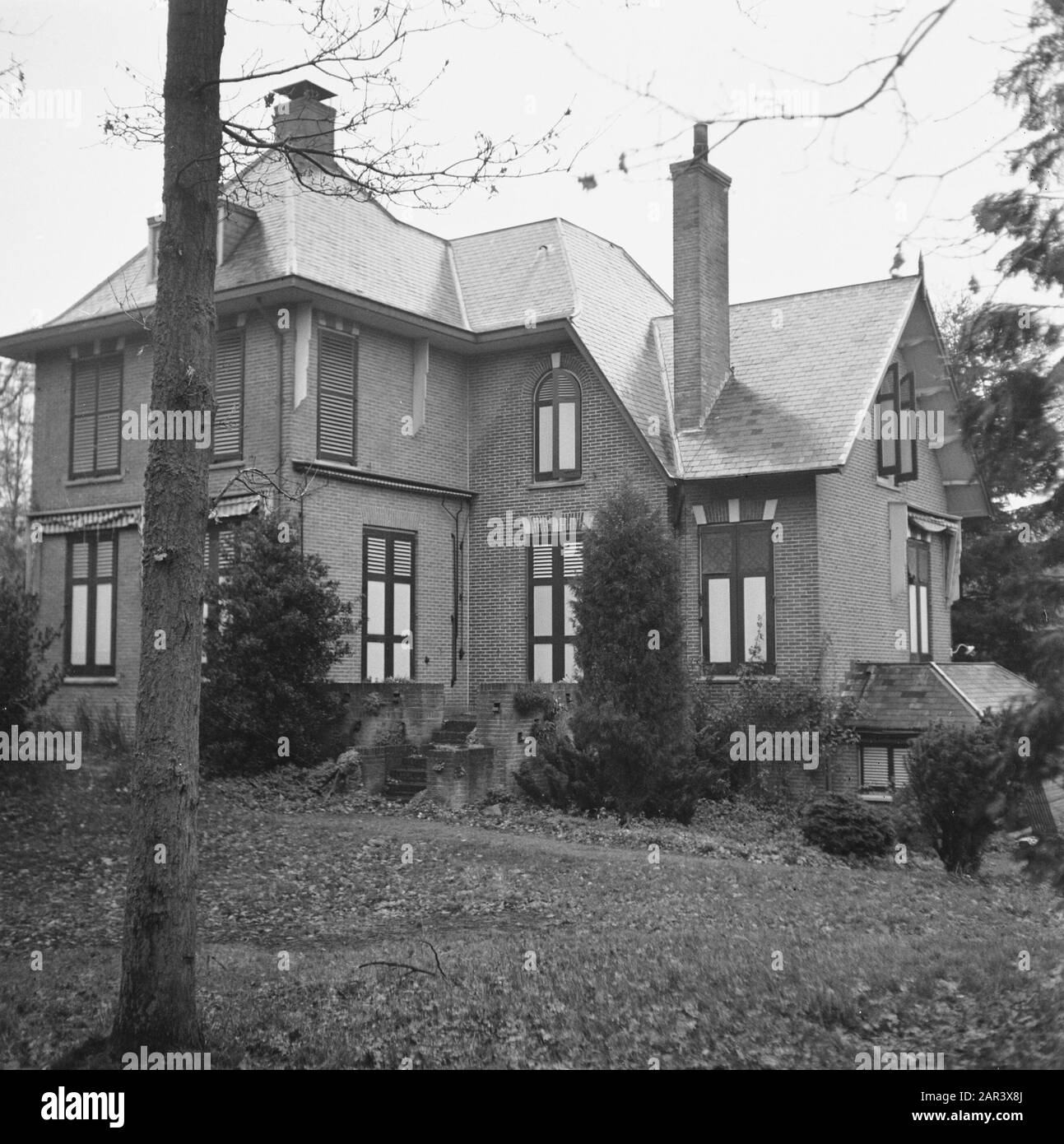 Stichting 1940-1945 Recovering sites Stichting 1940-1945 Restorative ...