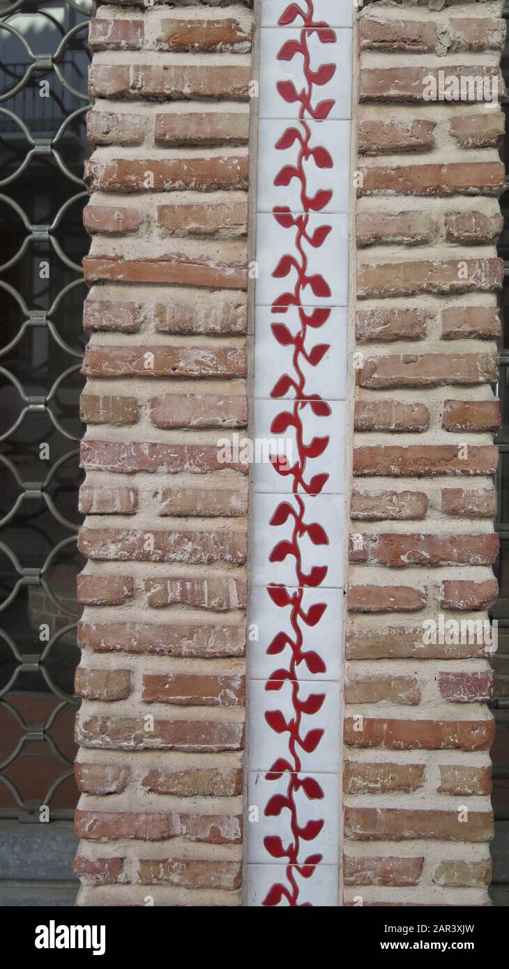 Ceramic tile inserts hi-res stock photography and images - Alamy