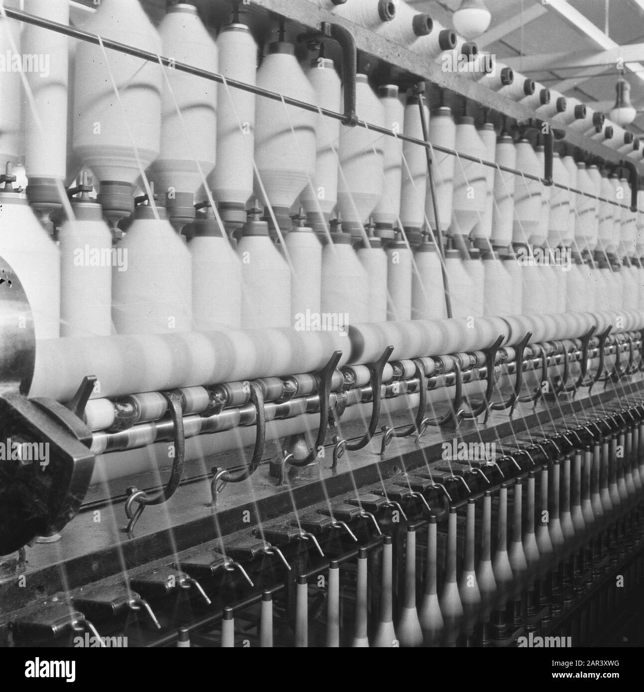 Bobbins hi-res stock photography and images - Alamy