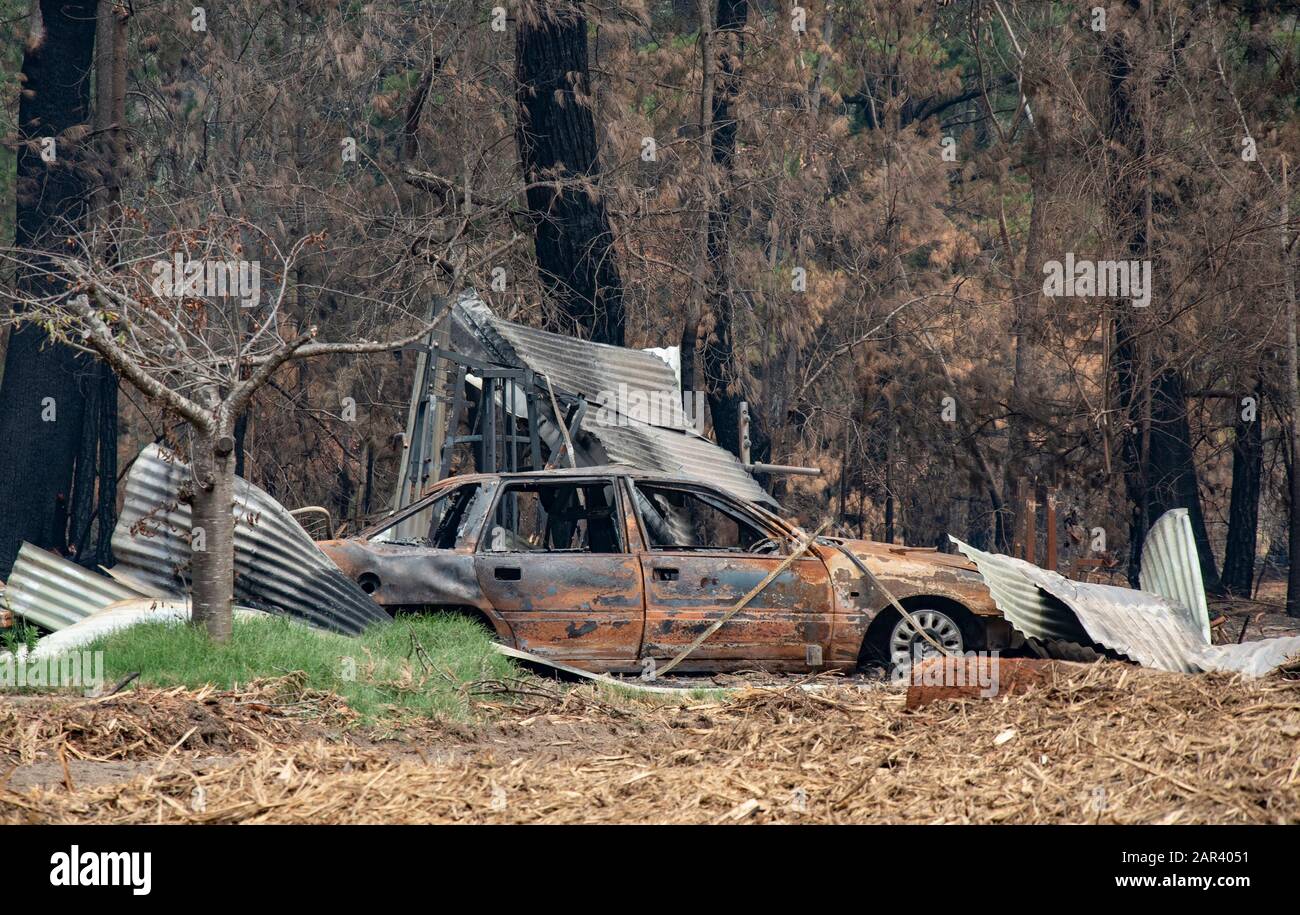 Australian Bushfires aftermath. Wingello, NSW. Fire occurred on the ...
