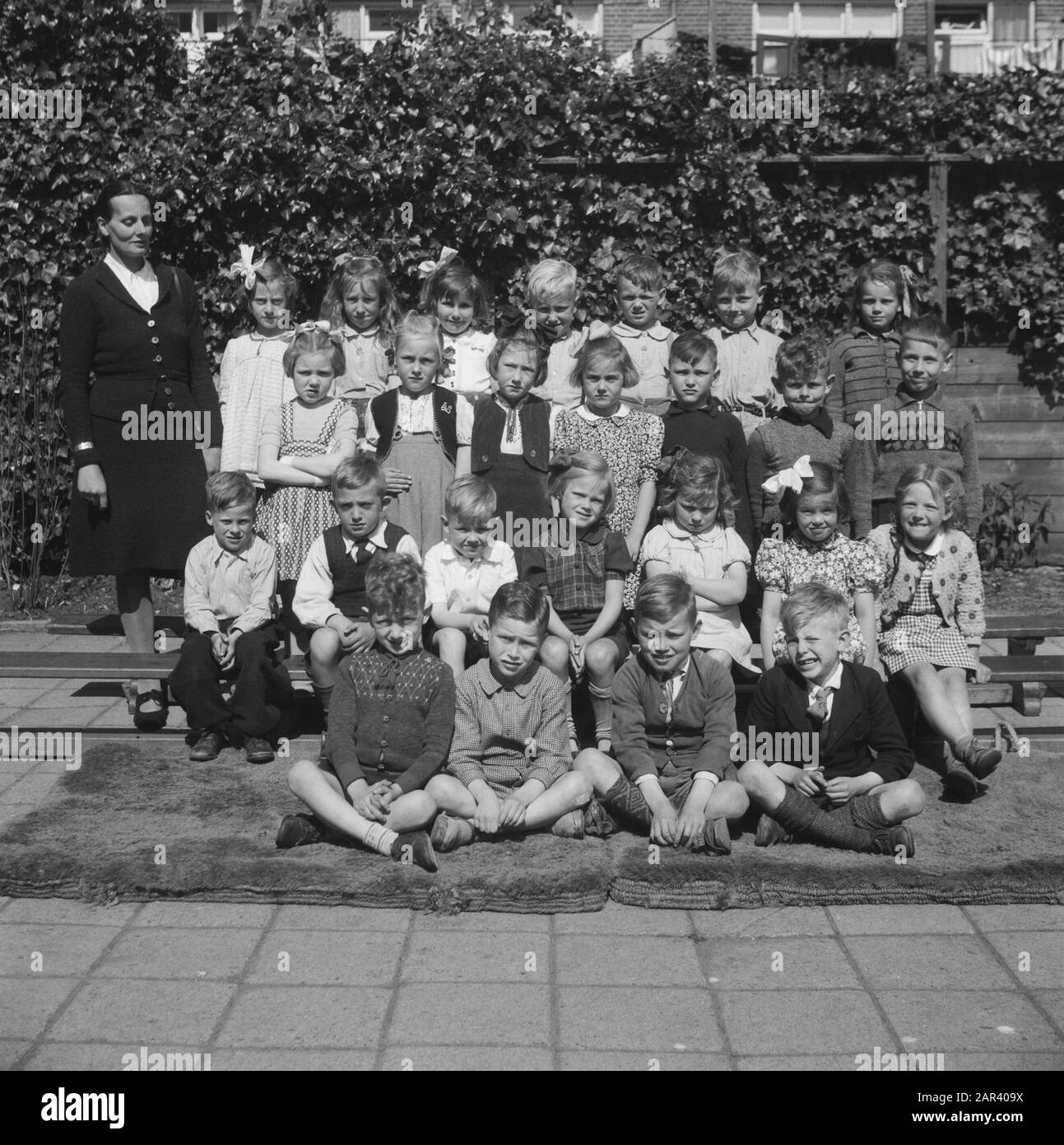 Learning institution Black and White Stock Photos & Images - Alamy