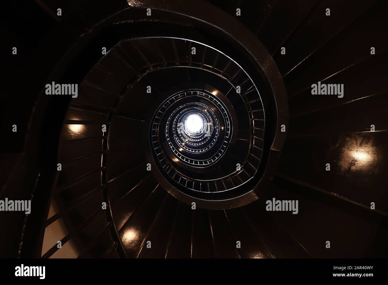Rolling staircase hi-res stock photography and images - Alamy