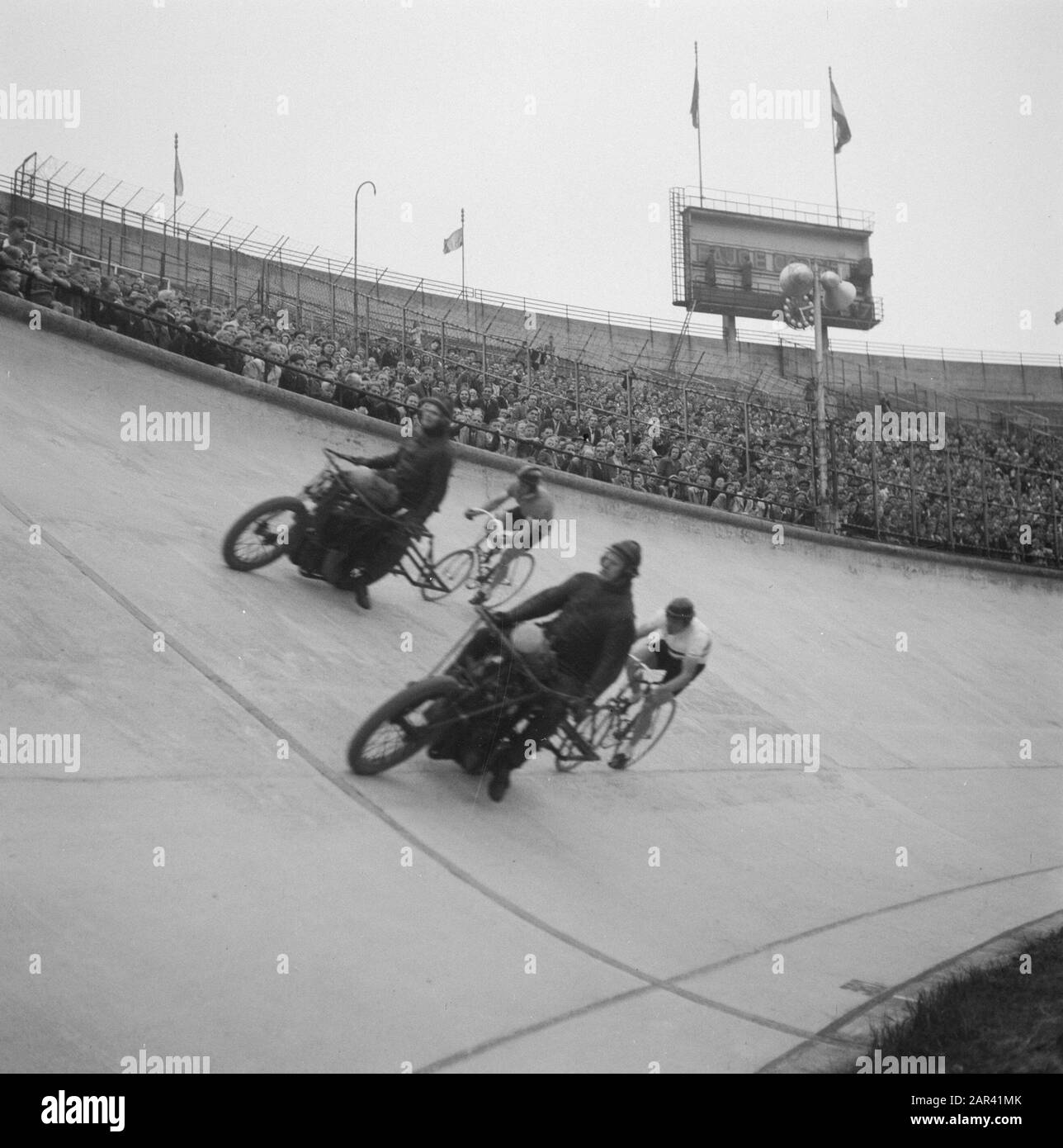National championship road cycling Black and White Stock Photos ...