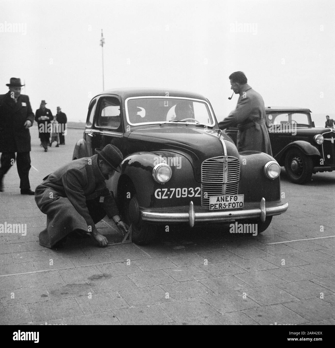 Rac cars Black and White Stock Photos & Images - Alamy