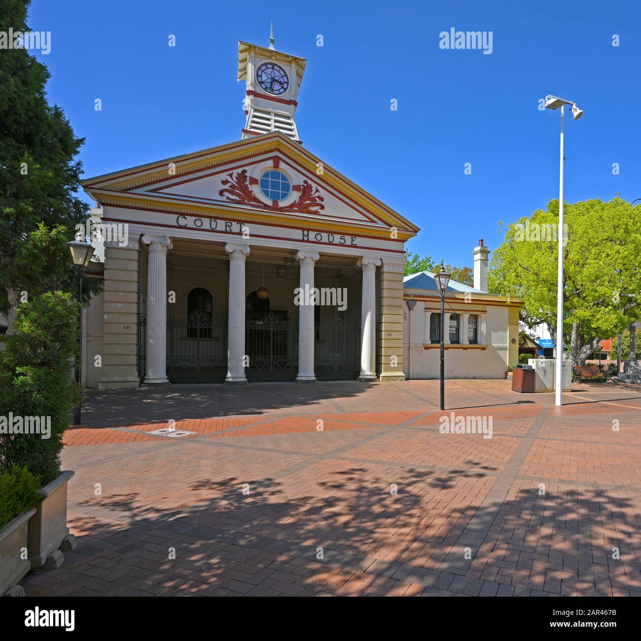 Armidale plaza hi-res stock photography and images - Alamy