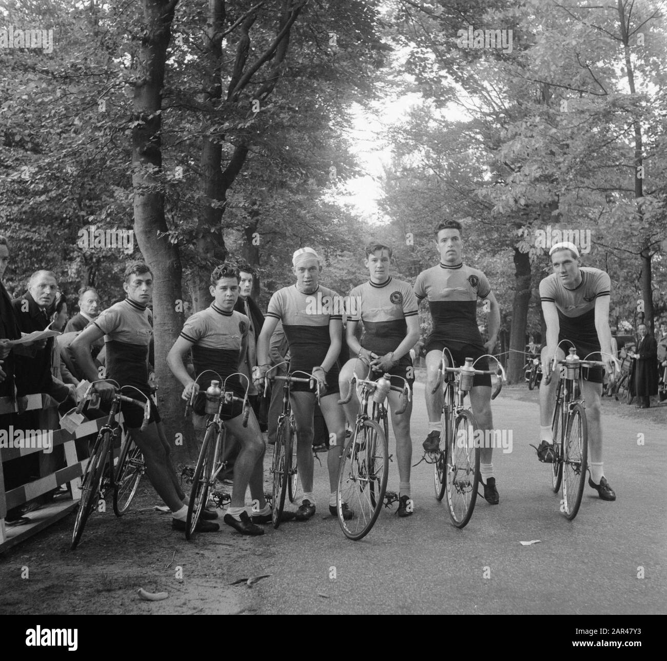 Club championships cycling hi-res stock photography and images - Alamy