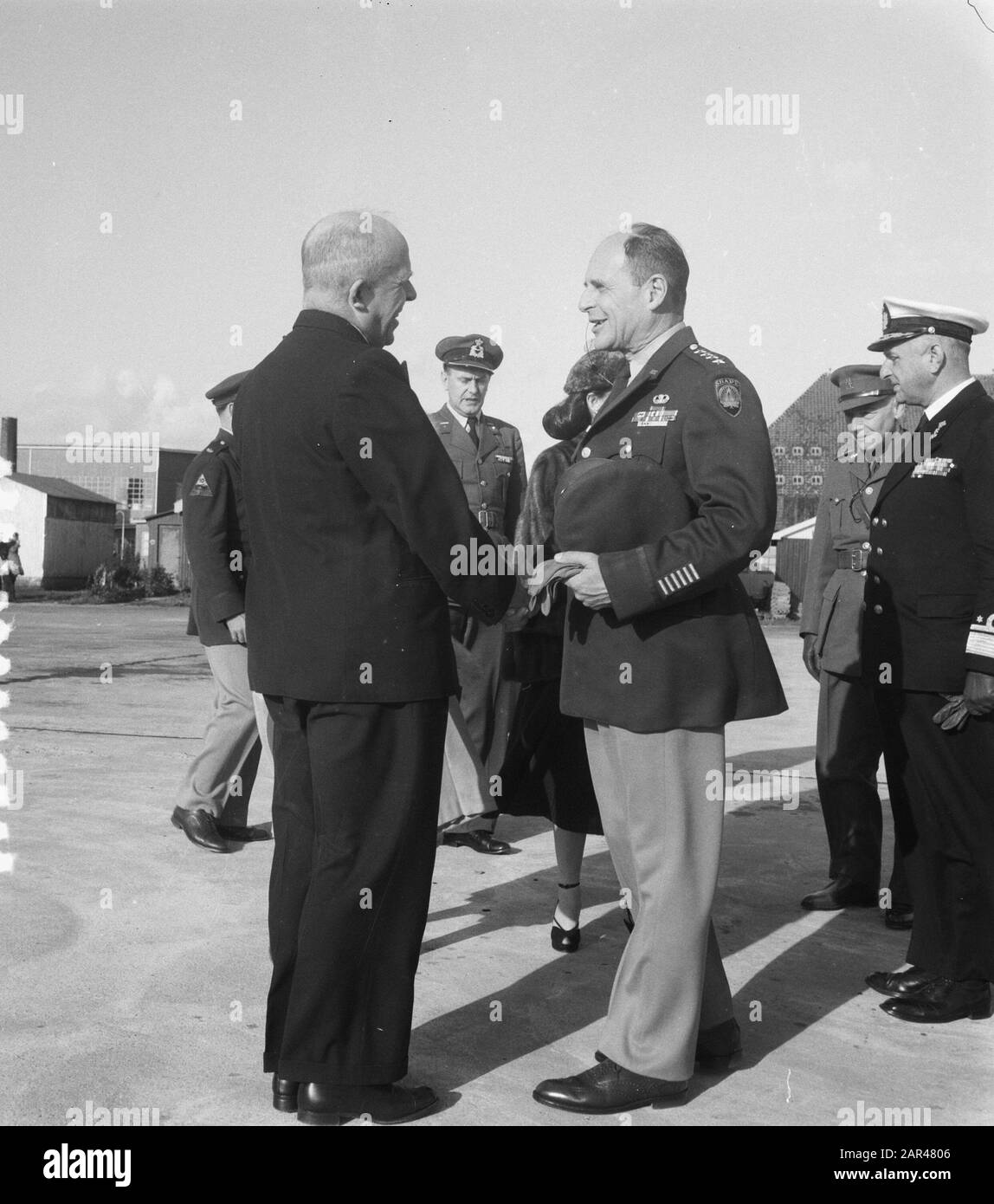 General Ridgway departure from Schiphol Annotation: Minister of War C ...