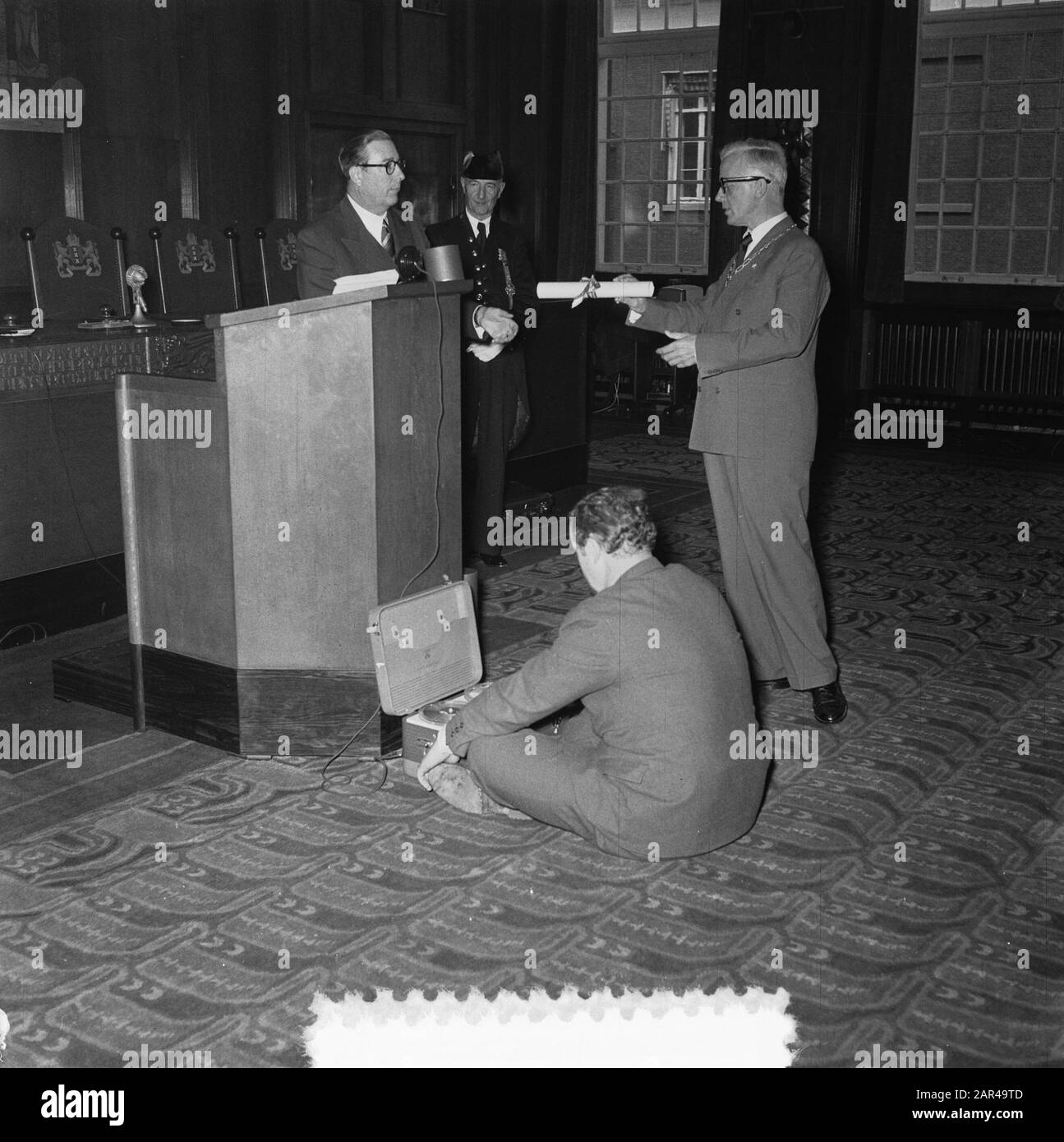 300 years ago first orange hi-res stock photography and images - Alamy