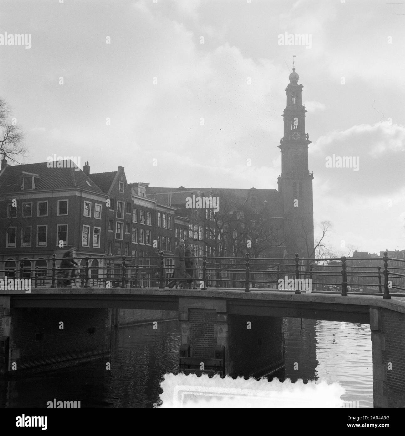 Westertoren Amsterdam Date: 21 December 1955 Location: Amsterdam, Noord ...
